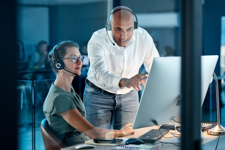 How to Implement WhatsApp for Effective Customer Service Support ...